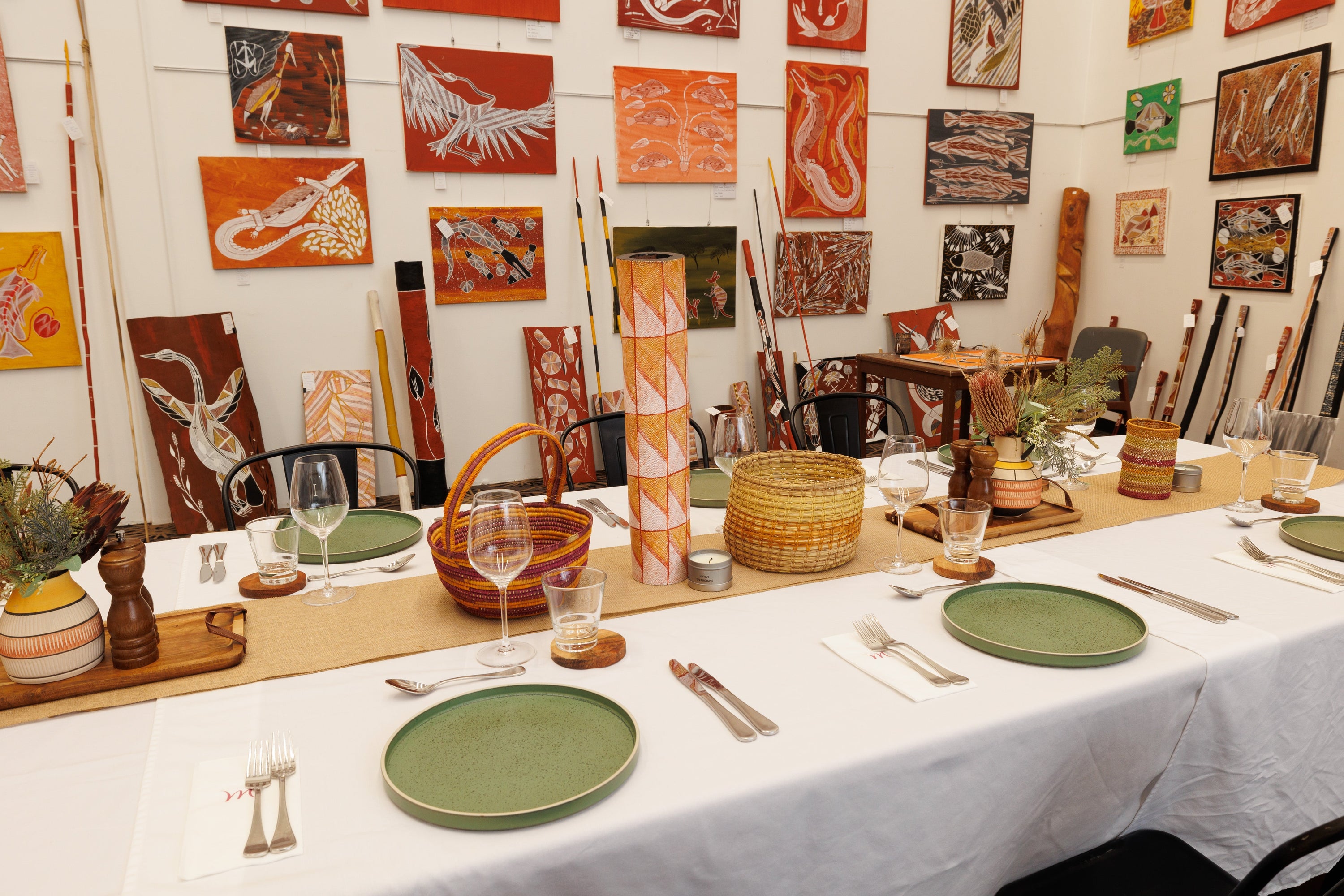 Home of the Kakadu Crocodile Hotel's Art Gallery – Ochre Art Gallery